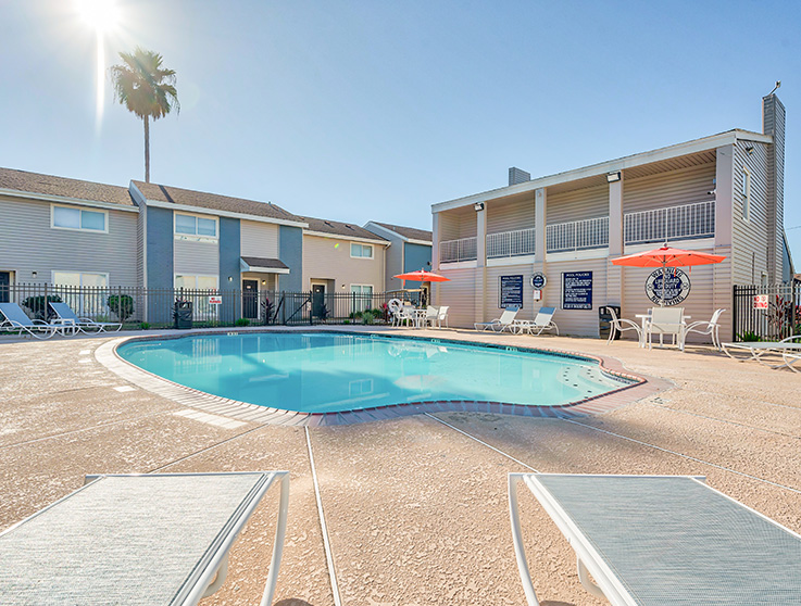 South Shore Coastal Living Clearworth Residental South Shore Coastal Living Clearworth Residental